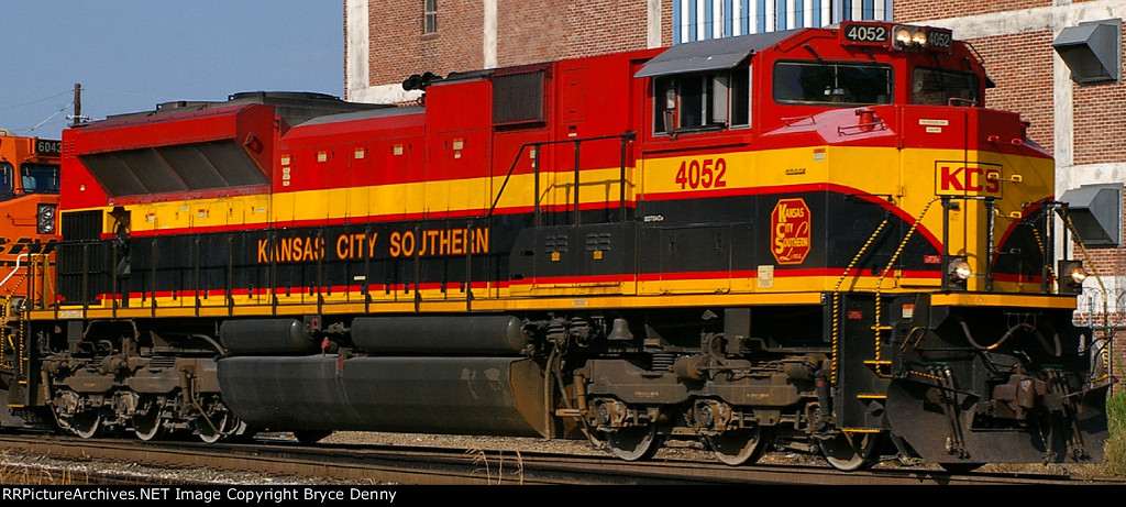 KCS 4052 near Jordan Street